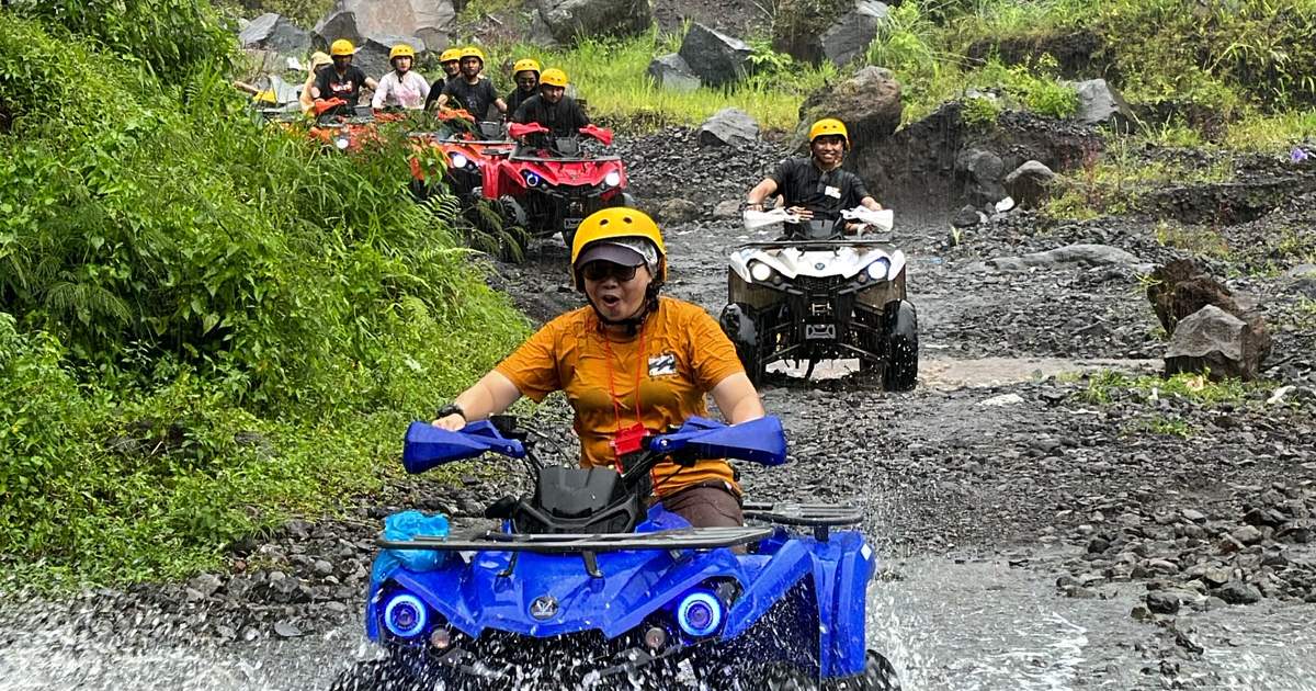 Pengalaman ATV dan Jeep Gunung Merapi di Kaliurang Yogyakarta - Klook Indonesia